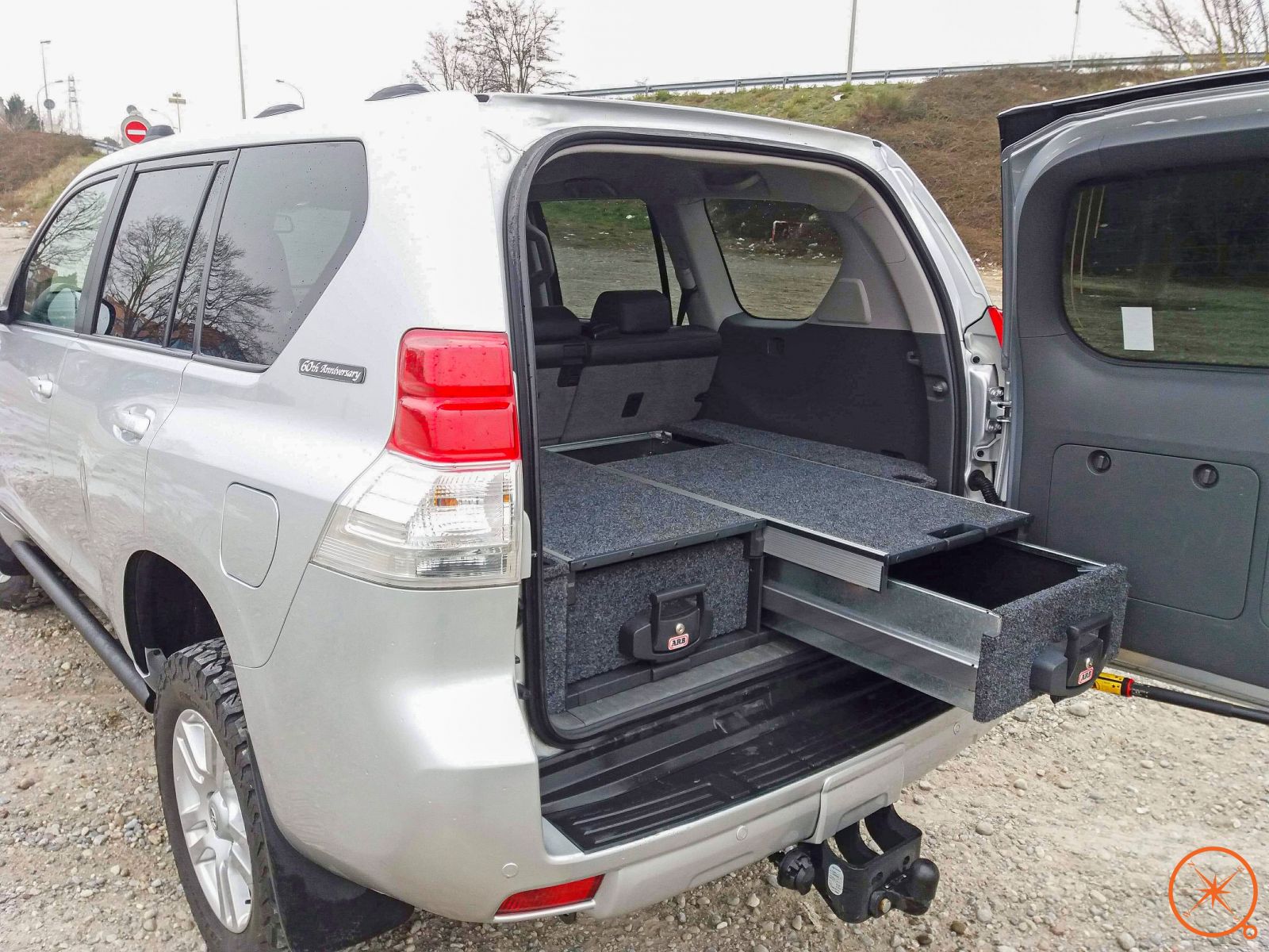 TOYOTA LAND CRUISER KDJ150 - OFFROAD I - Tous les accessoires et les ...